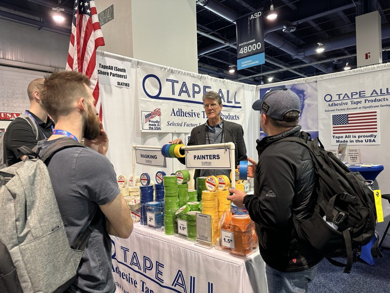 Visual Merchandising for Show-stopping Trade Show Booths